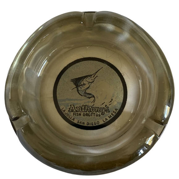 Vintage | Other | Vintage Anthonys Fish Grottos Glass Ashtray | Poshmark
